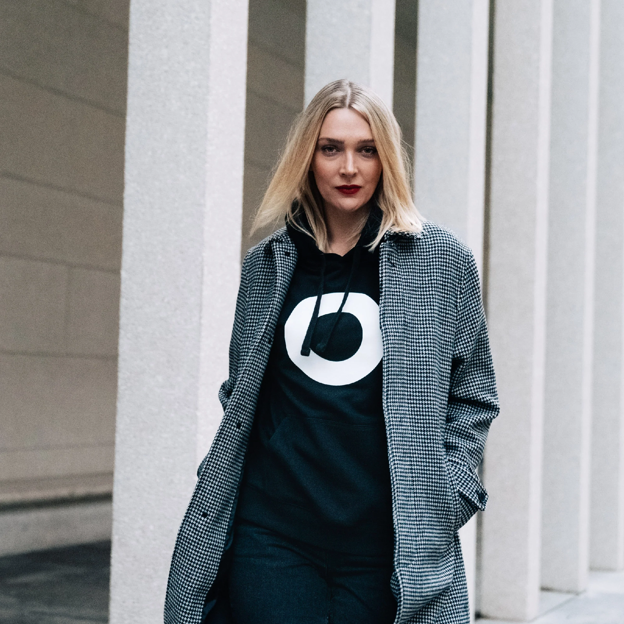 Weisser Ring - Booh Outfit